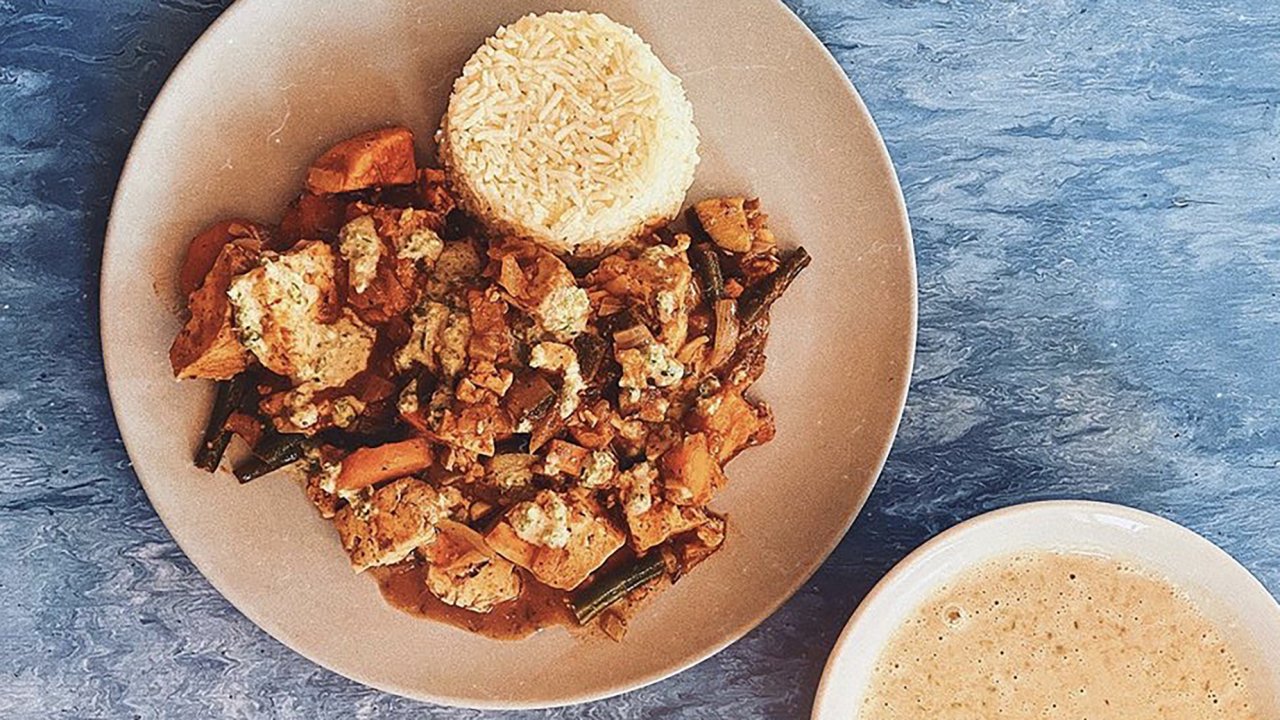 Culture Trip | Cooking with Migrateful – Sudanese Chicken Dama & Chilli ...